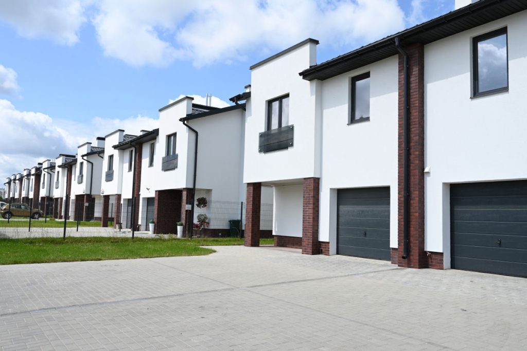 √ KPR BCA : Biaya, Syarat dan Cara Pengajuannya (Lengkap!)